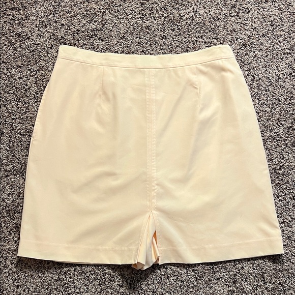 Izod | Shorts | Izod Butter Yellow Golf Skort | Poshmark